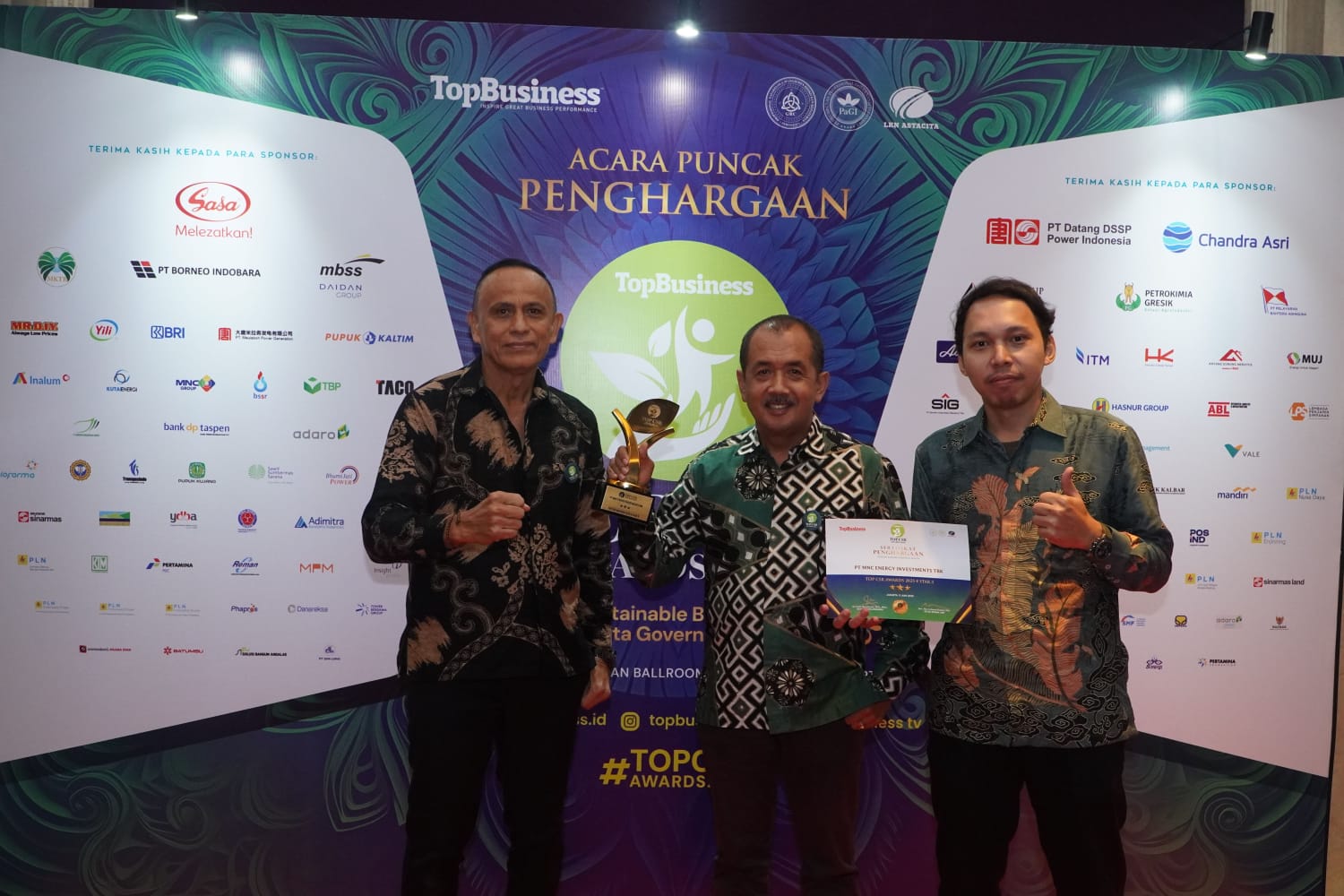 Consistent in Building Impact: PT MNC Energy Investments Wins TOP CSR Awards 2025 – PT MNC ...